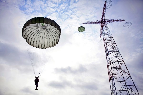 AIRBORNE SCHOOL | What Life in the Army is really like.