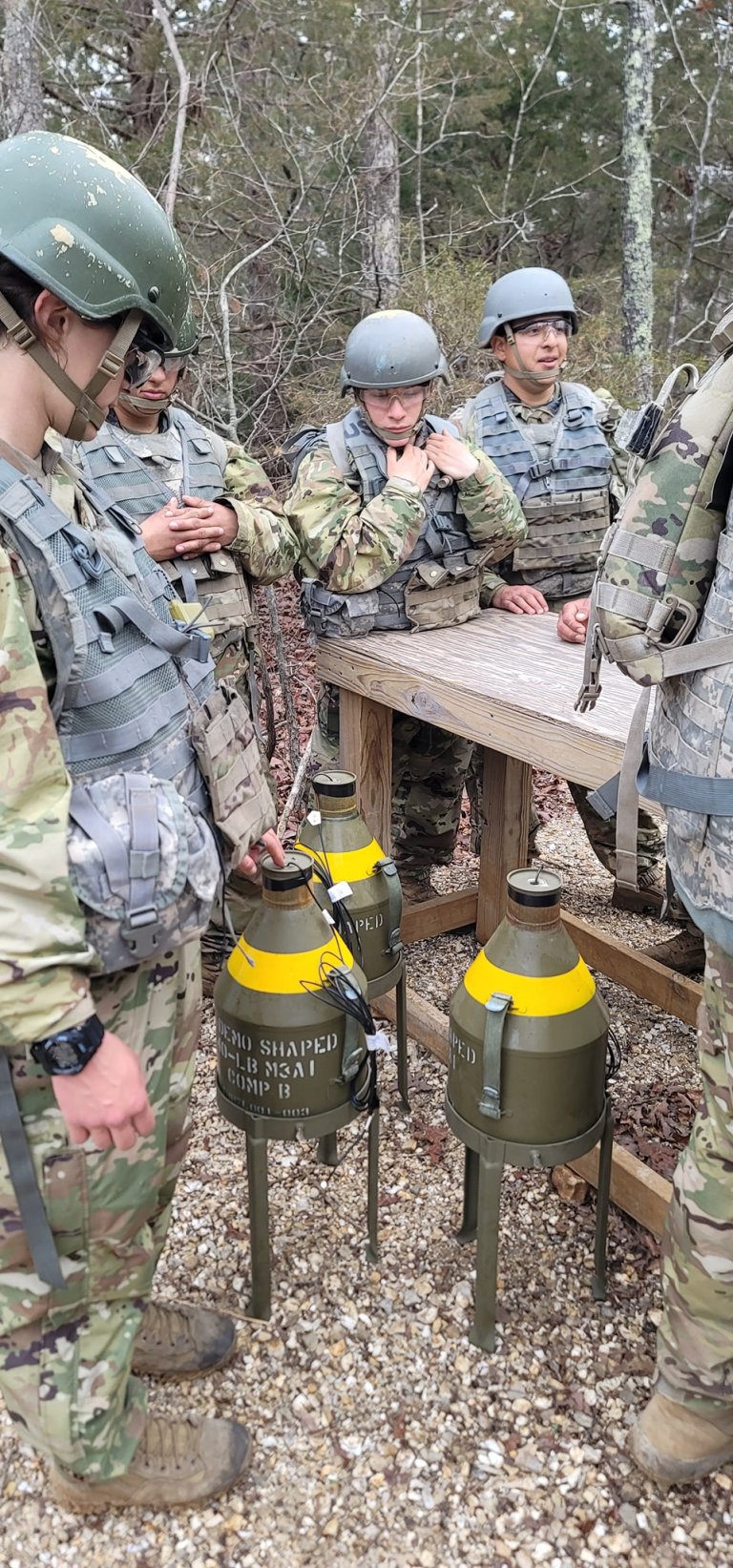 ARMY COMBAT ENGINEERS | What Life in the Army is really like.